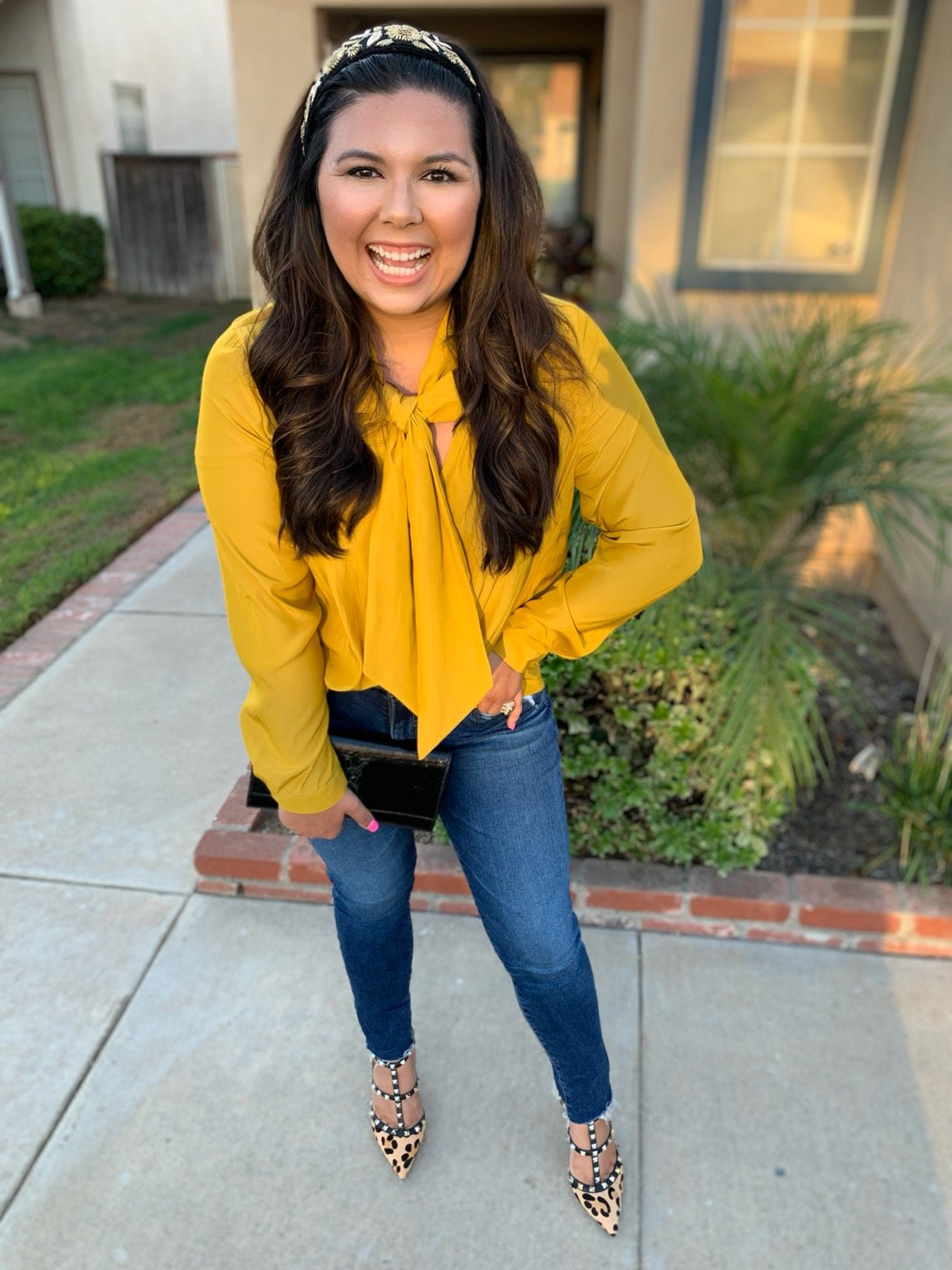 SUNDAY SALES | The Merchant Girl